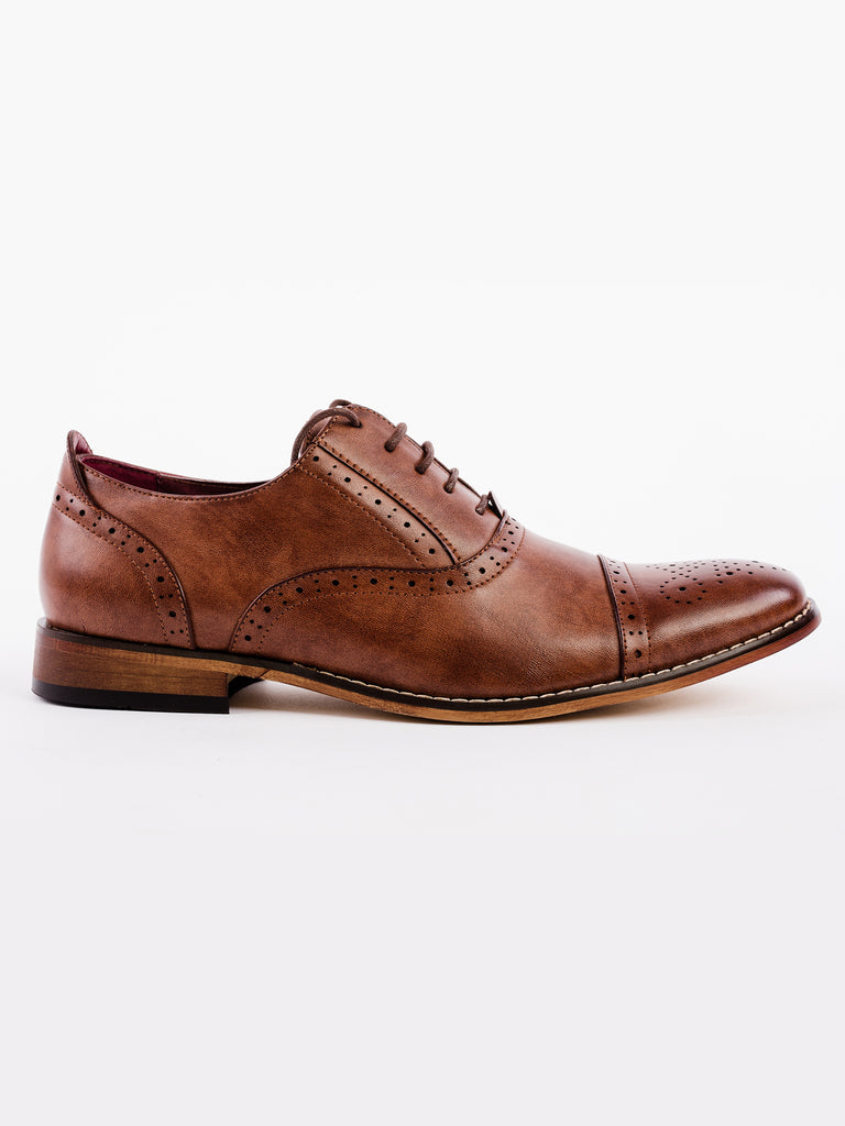 Goor M516B | Shoe | Burnished Brown Toe Cap Brogue – FOCUS Menswear